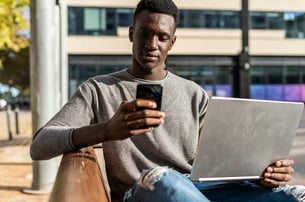 Newsjacking: Definition, Arten und Beispiele